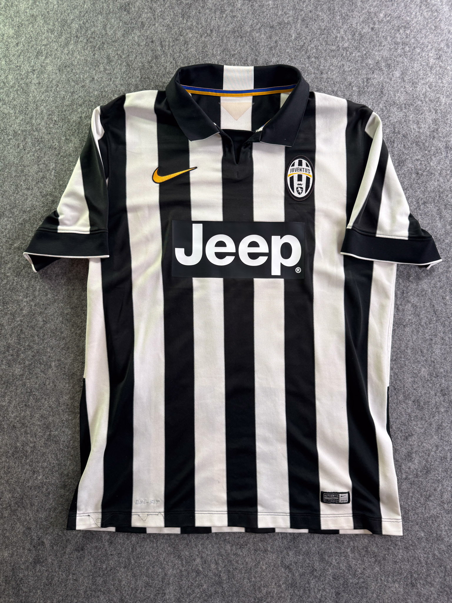 Juventus Local 14-15 Andrea Pirlo #21 – FutBros